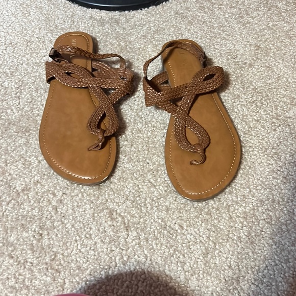 Merona | Shoes | Sandals | Poshmark